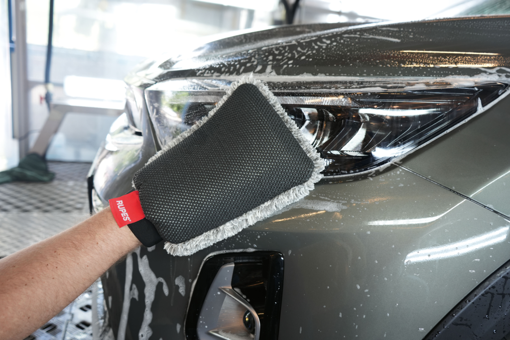 New Wash & Decontamination Mitt - Rupes tools